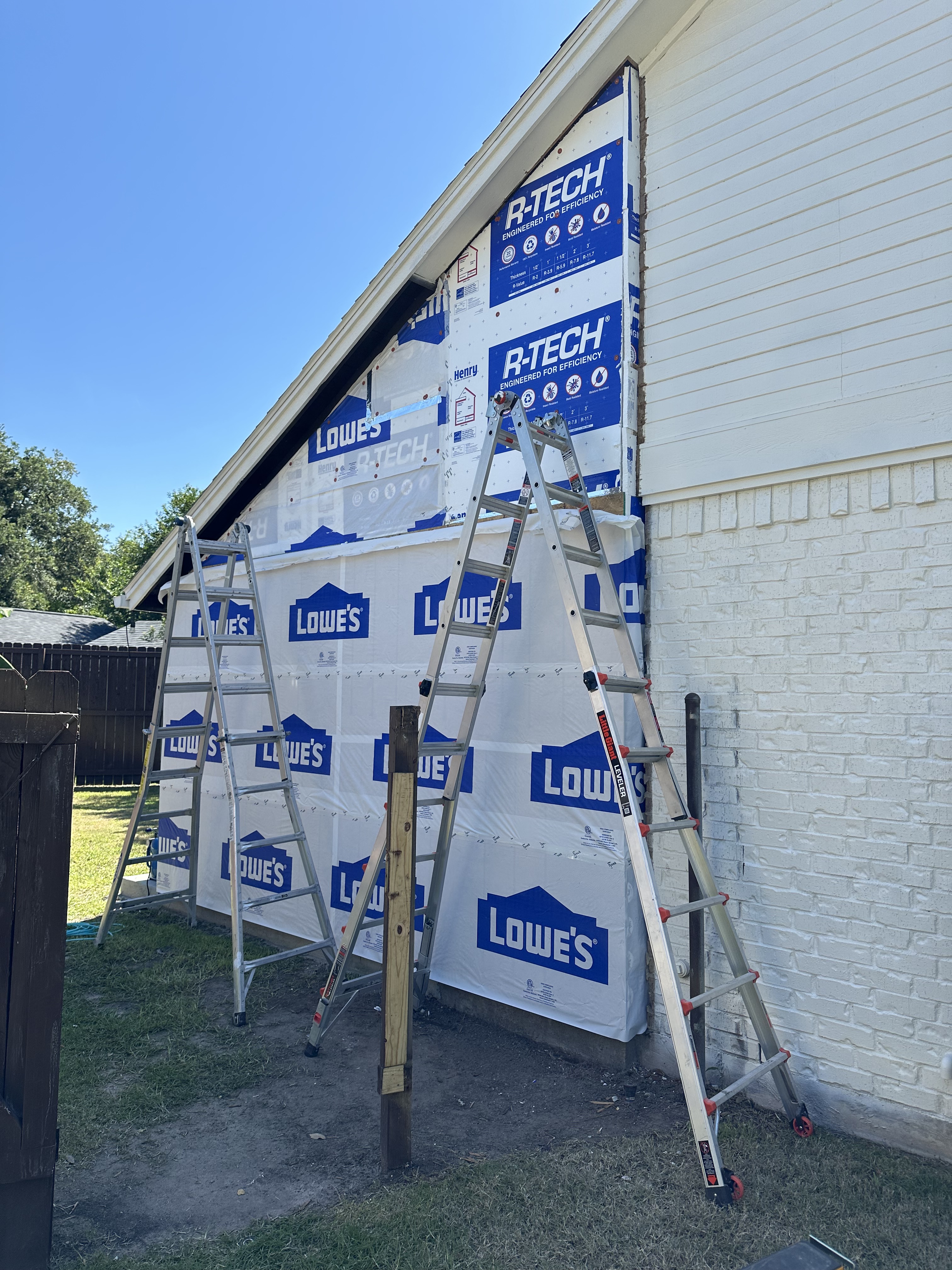 A window and siding – Bones to Beauty